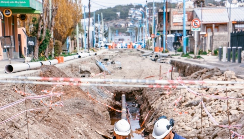 Se avanza con la repavimentación de Fuegia Basquet - Argentina Online